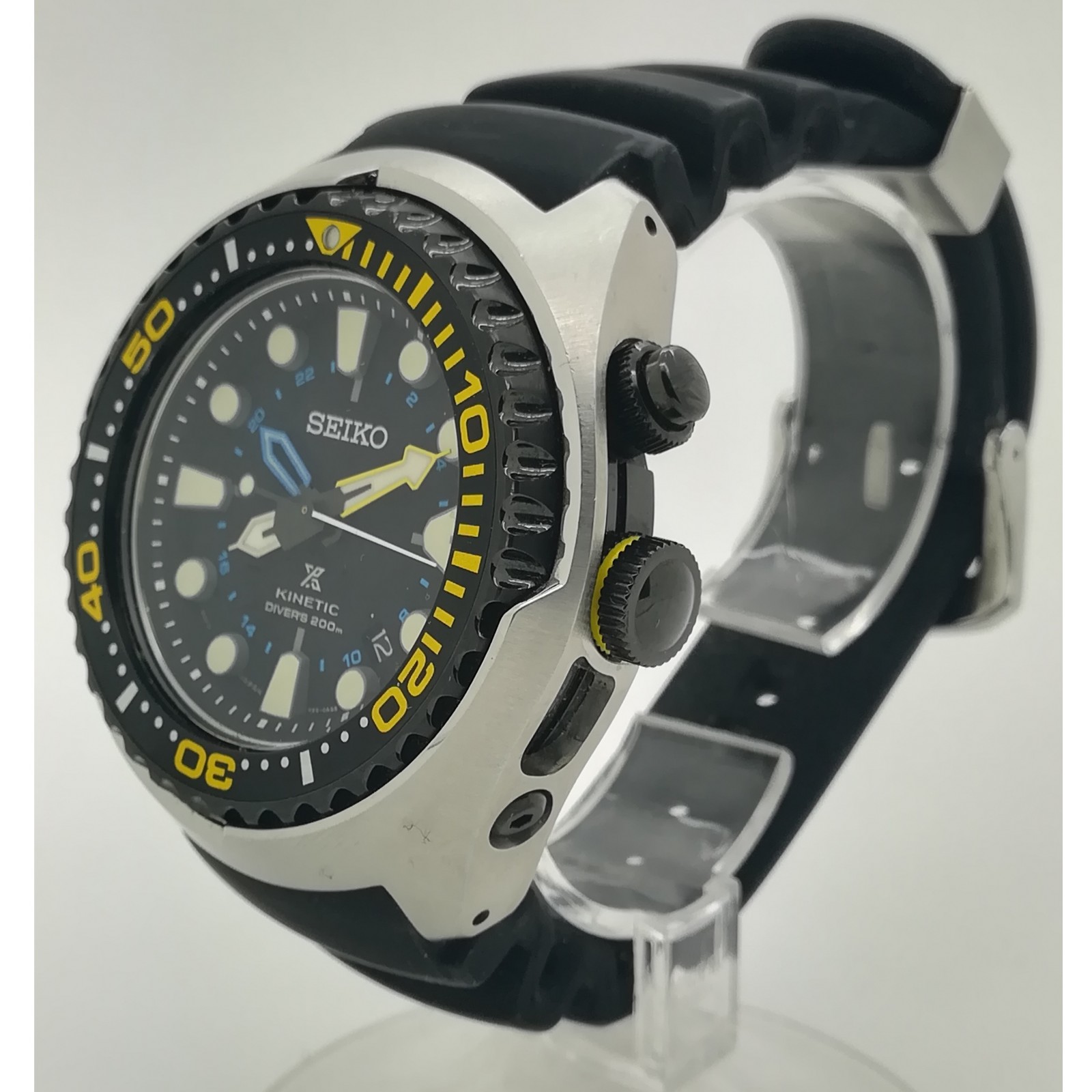 RELOJ SEIKO KINETIC GMT PROSPEX 200m AIR DIVERS ZAFIRO 5M85-0AB0
