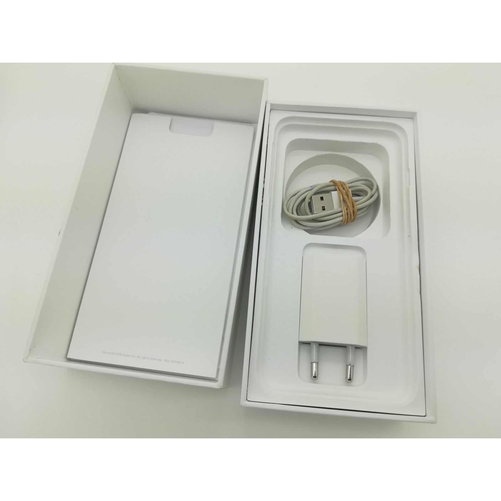 Smartphone APPLE iPhone 7 Plus 32GB Rosa A1784 MNQQ2QL/A con Caja
