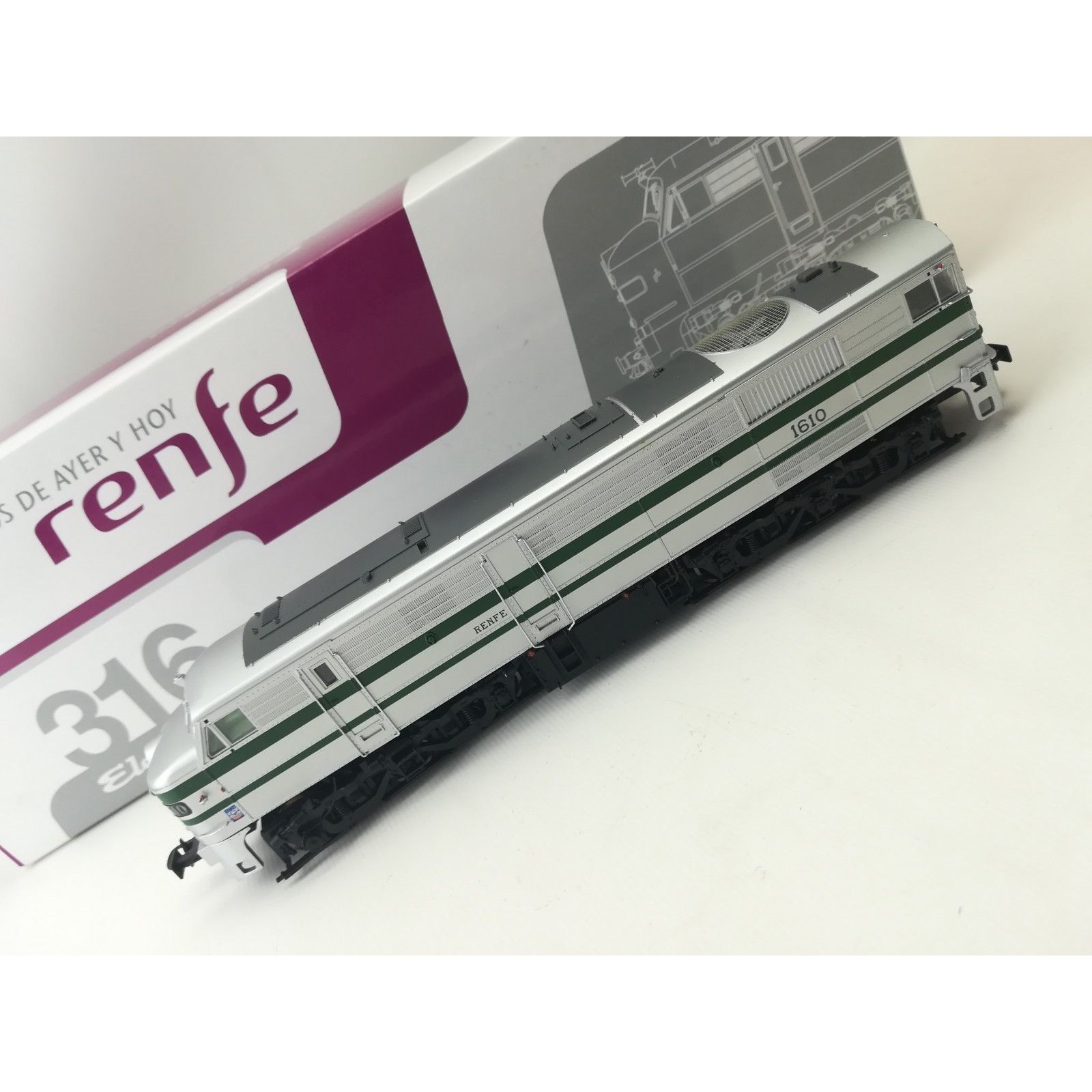 Locomotora 316 diésel Renfe ELECTROTREN 1610 corriente contínua Escala H0