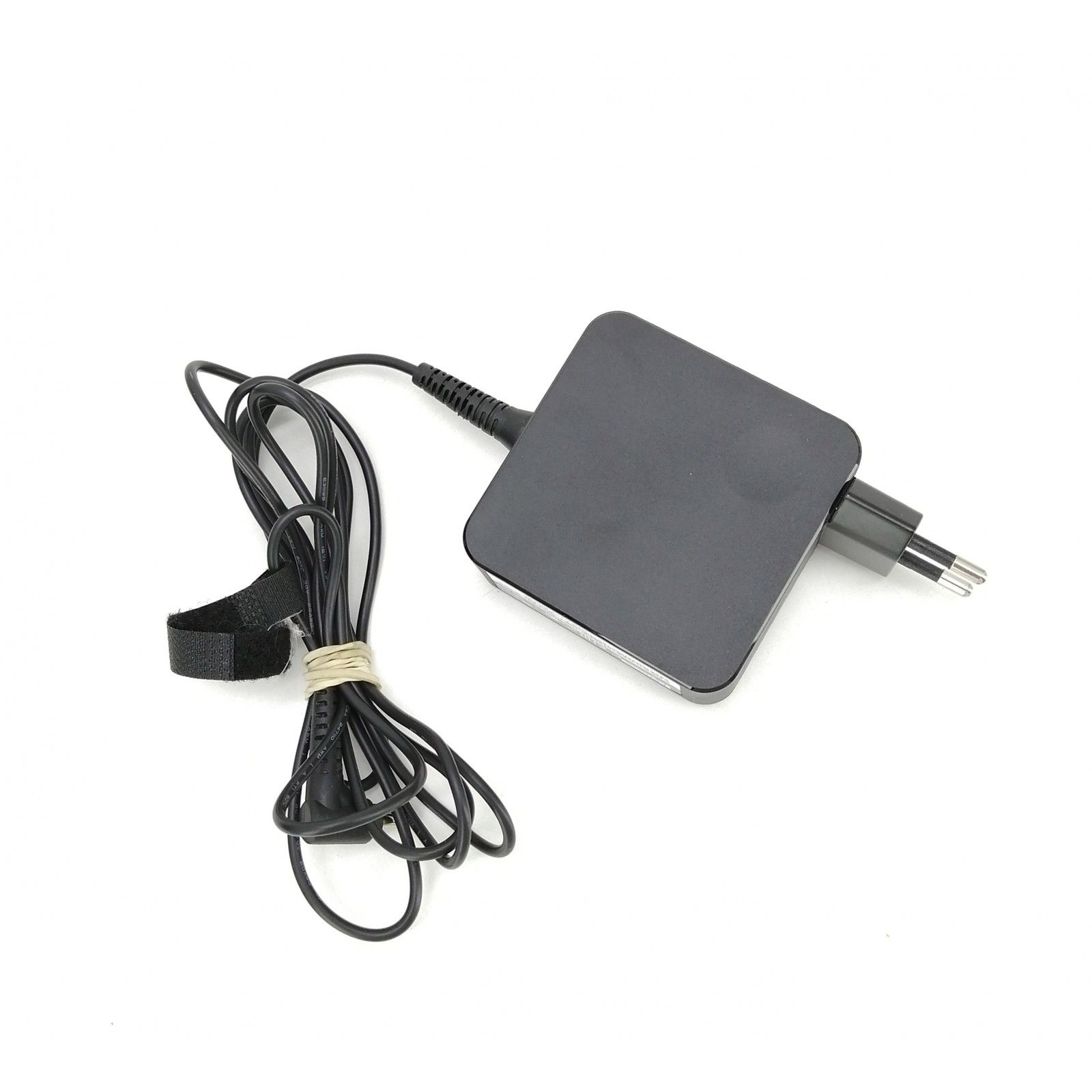 Portátil Lenovo 82C4 i3-1005G1, 8GB, 256GB, 14" de segunda mano