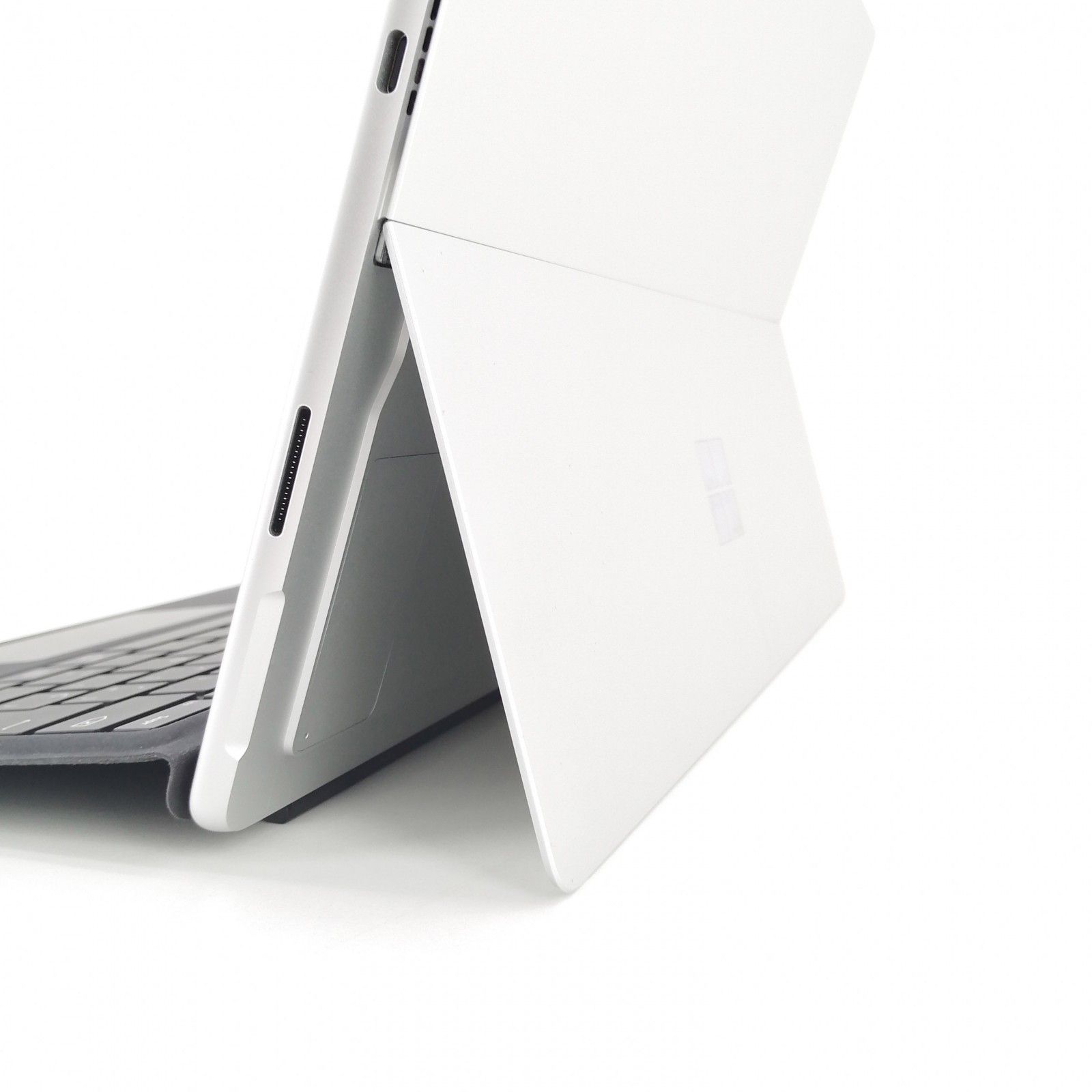 Microsoft Surface Pro 8 1983, 13" QHD+, Intel Core i5-1135G7, 8GB RAM ...