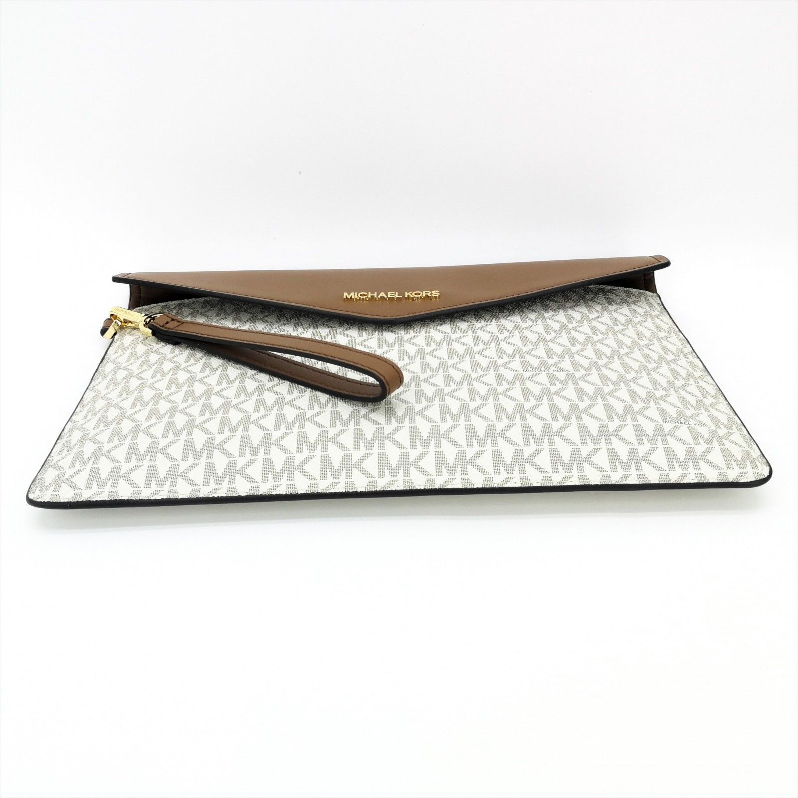 Clutch MICHAEL KORS en piel y lona Monogram de segunda mano.