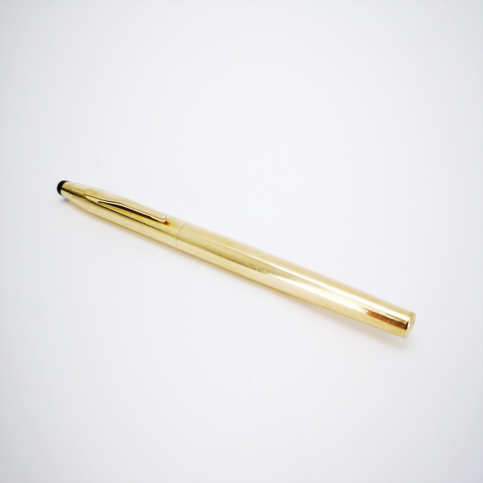 Pluma estilográfica CROSS Century clásico en metal con plaqué de oro