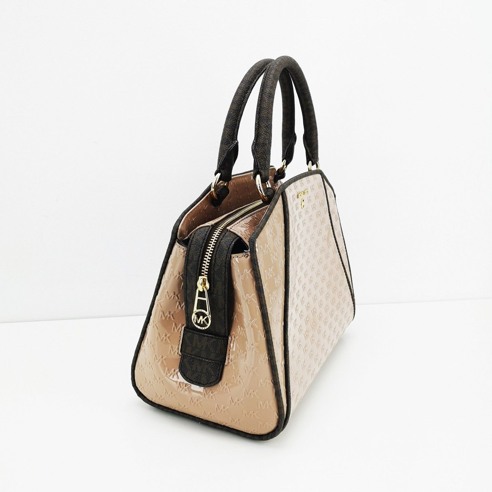 Bolso MICHAEL KORS Cleo en Charol y lona con funda guardapolvos