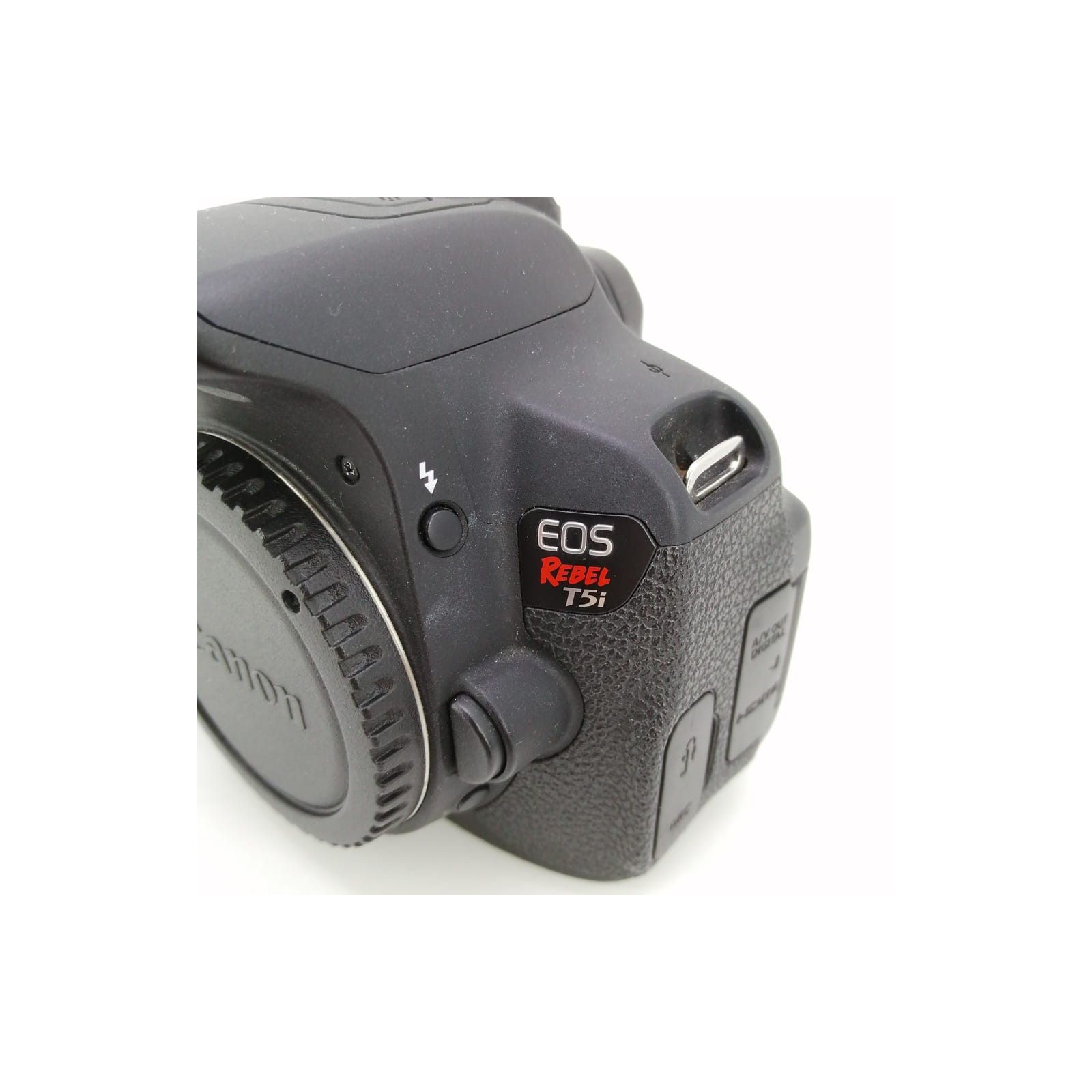 Cámara digital réflex Canon EOS Rebel T5i (700D) 18MP de segunda mano