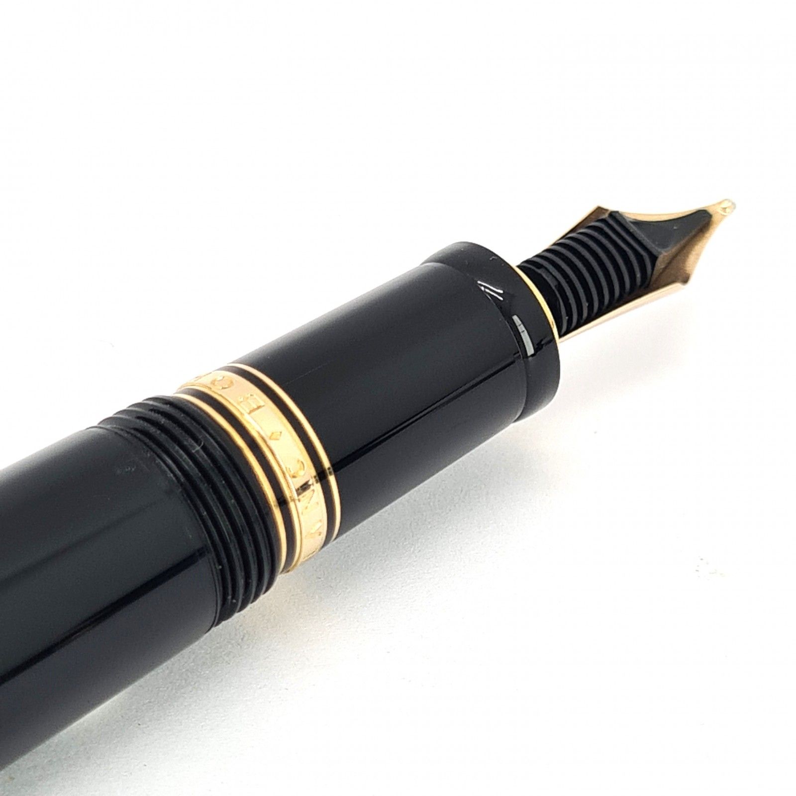 Pluma estilográfica MONTBLANC Boheme Brown con estuche y documentación