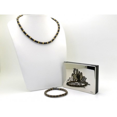 Pulsera CAPDEVILA JOIERS de ORO 18kts y plata oxidada de segunda mano.